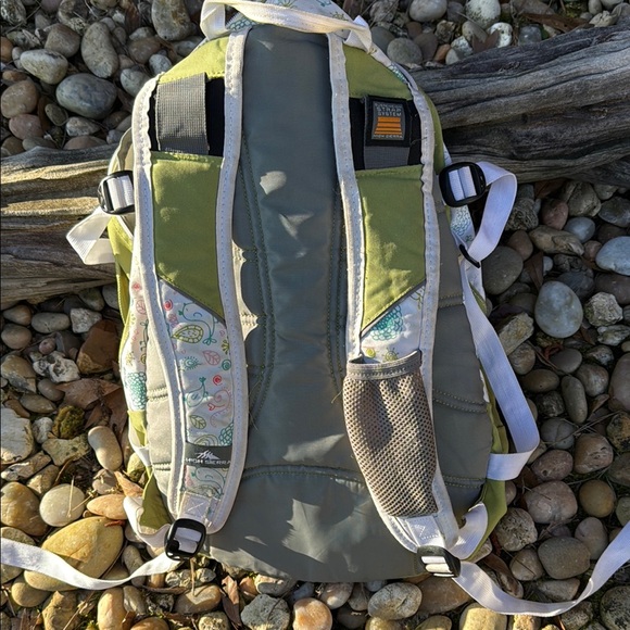 High Sierra | Bags | High Sierra Green And White Backpack | Poshmark